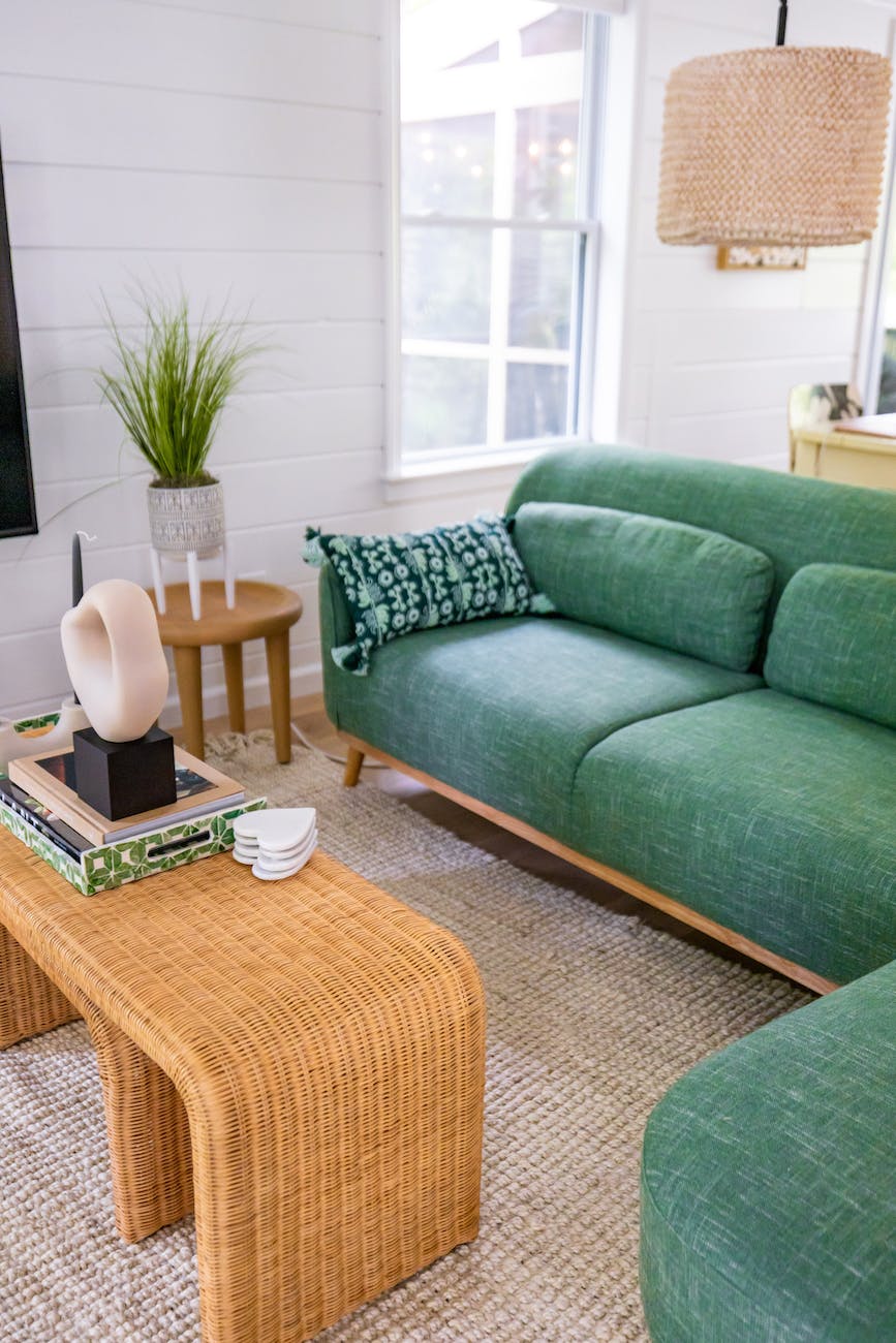 8 Best Sofa Designs for Small Living Rooms – The Peak Dream